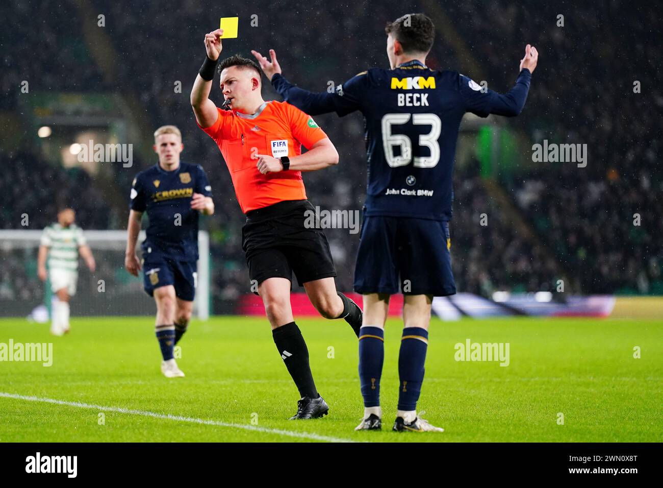 Referee beck hi-res stock photography and images - Alamy