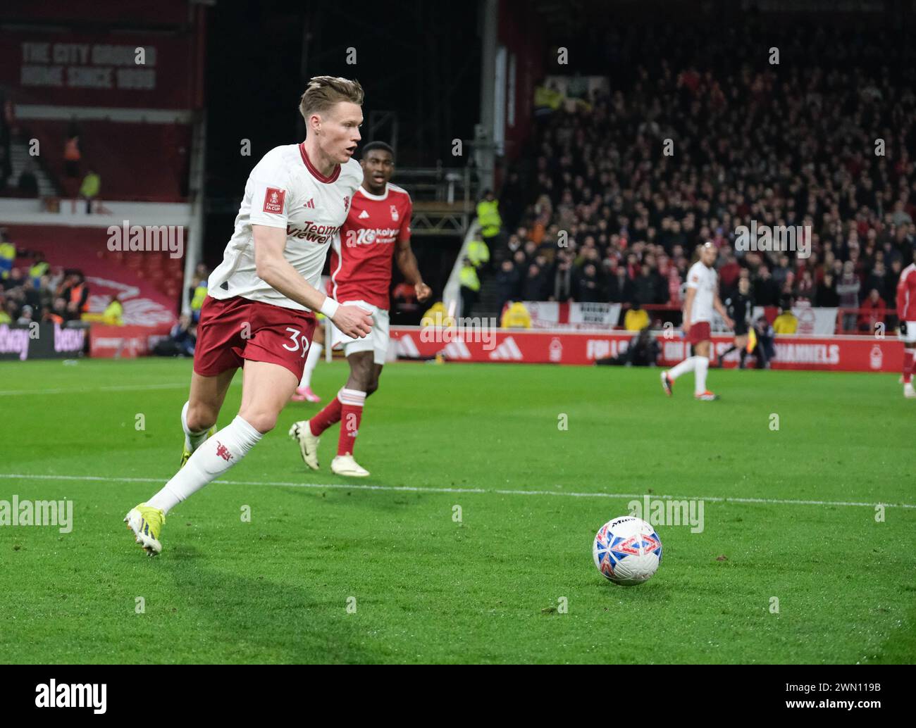 Scott mctominay 2024 manchester united hi-res stock photography and ...