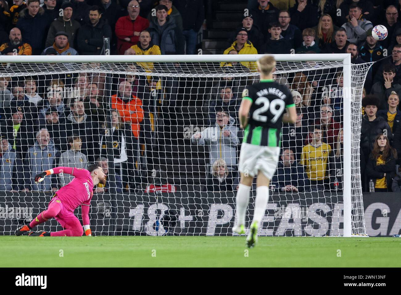 Jose sa in action hi-res stock photography and images - Alamy