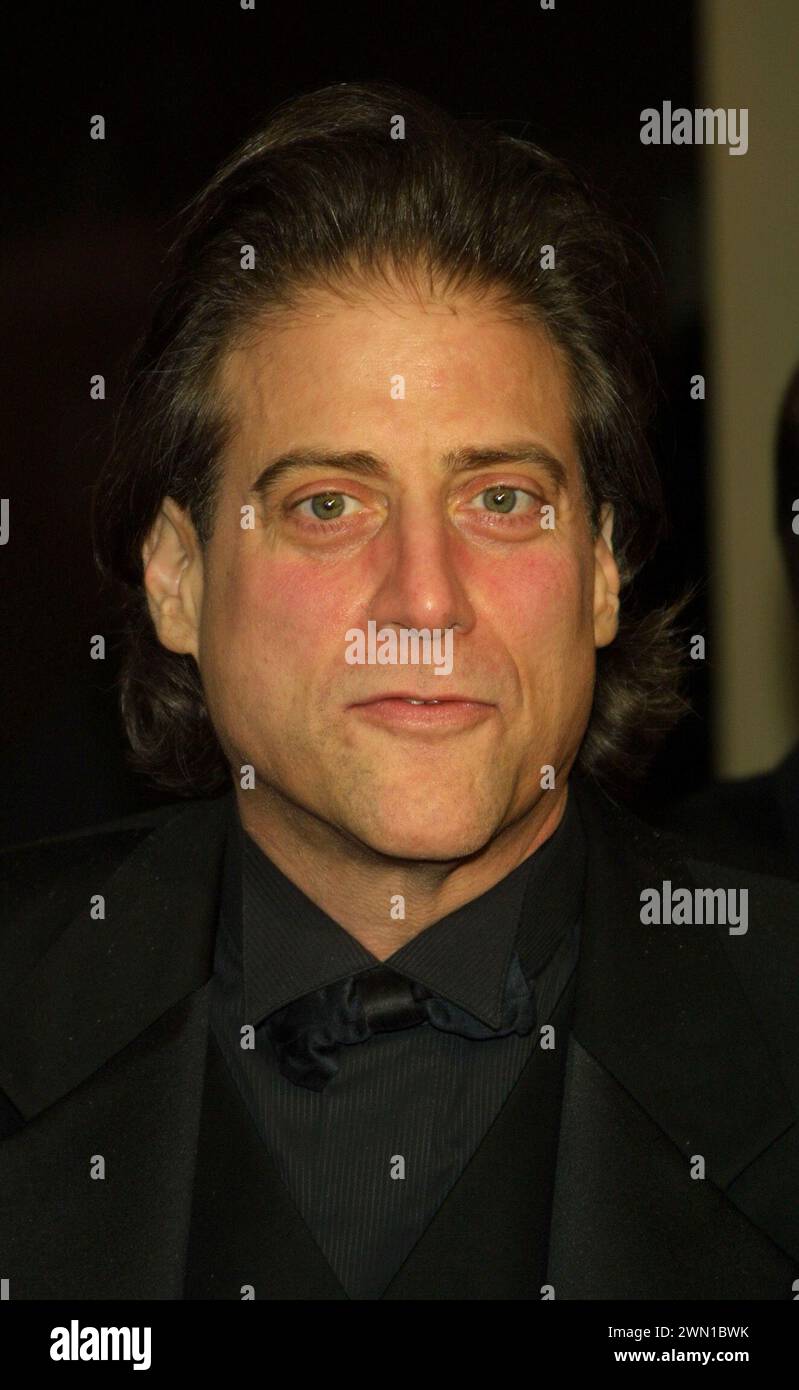 Richard lewis comedian hi-res stock photography and images - Alamy