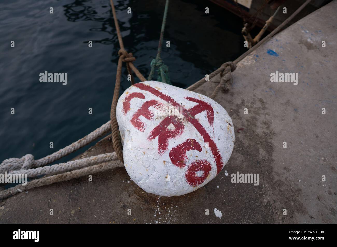 Message on a rock hi-res stock photography and images - Alamy