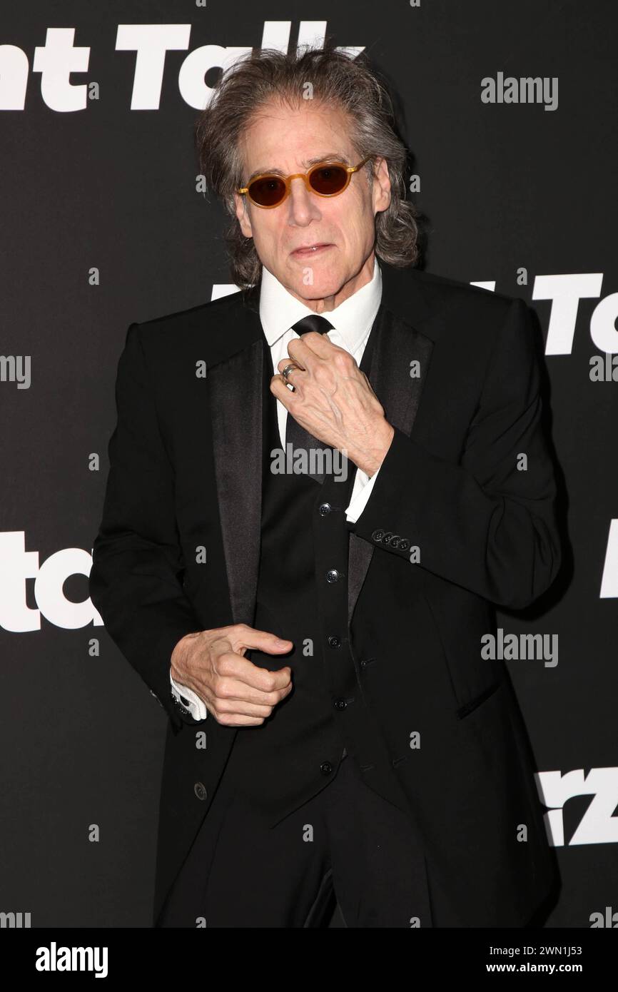 **FILE PHOTO** Richard Lewis Passes Away at 76 LOS ANGELES, CA - AUGUST ...