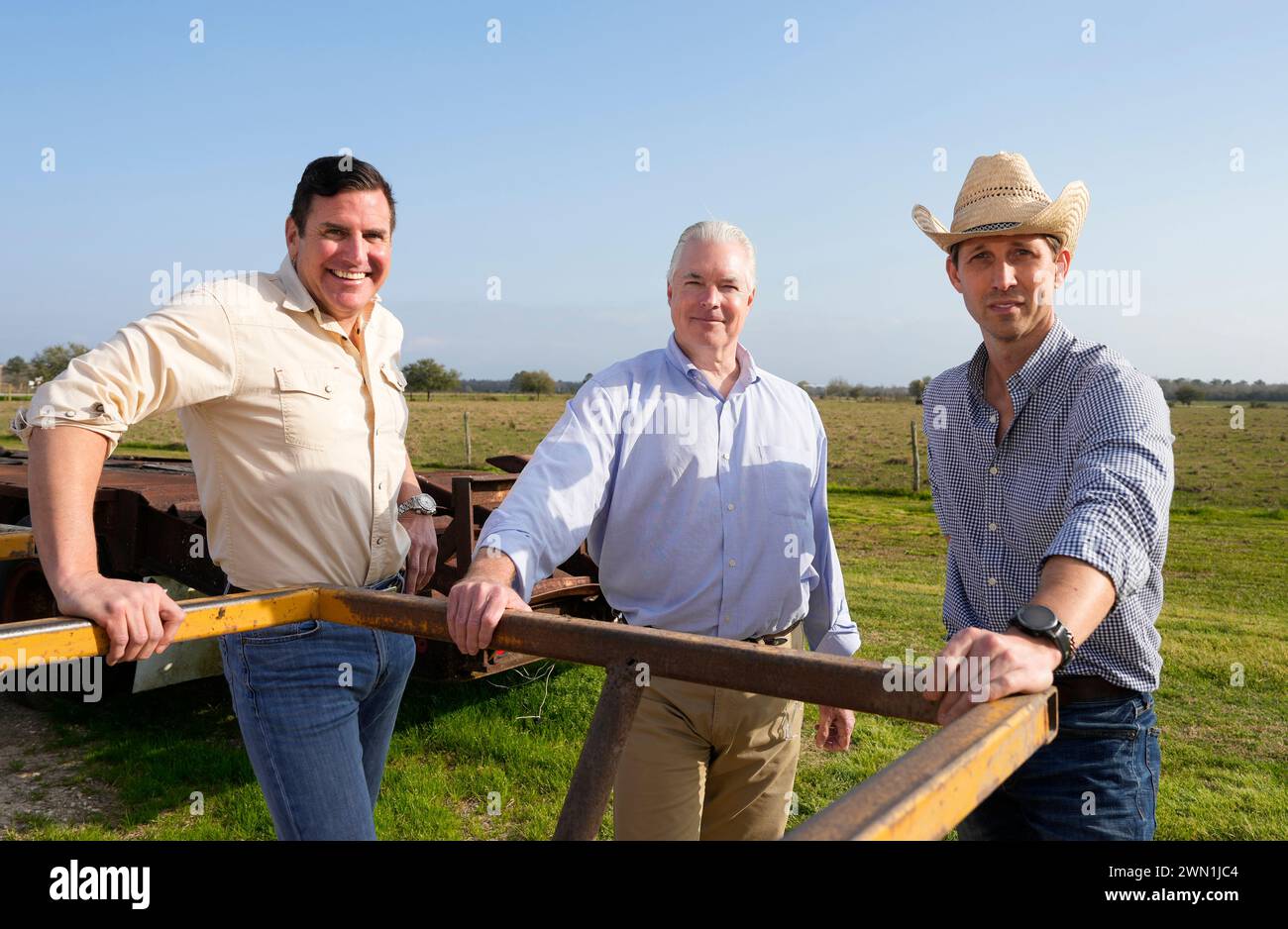 From left; Verde CO2 CEO Charles Fridge, James Frank Howell, landowner ...