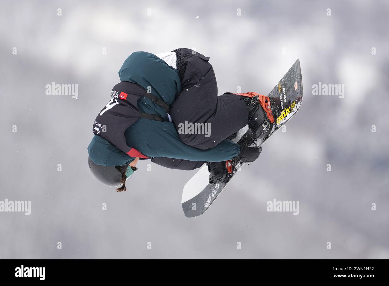 Nagano, Japan. 28th Feb, 2024. Tomoyoshi Nojiri Snowboarding : COWDAY ...