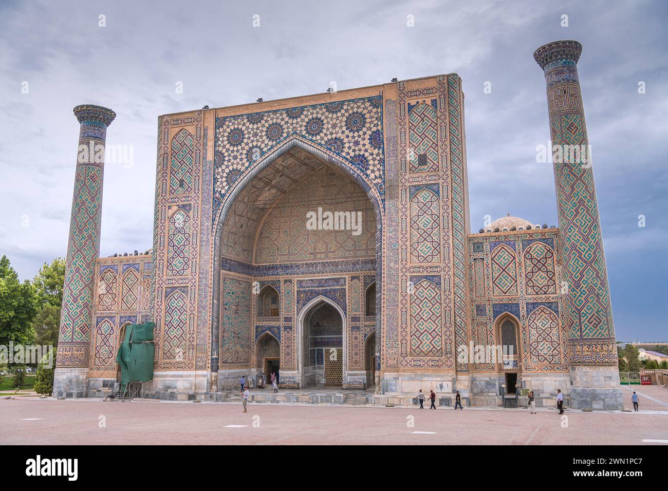 JUNE 20, 2023, SAMARKAND, UZBEKISTAN: The world-famous islamic ...