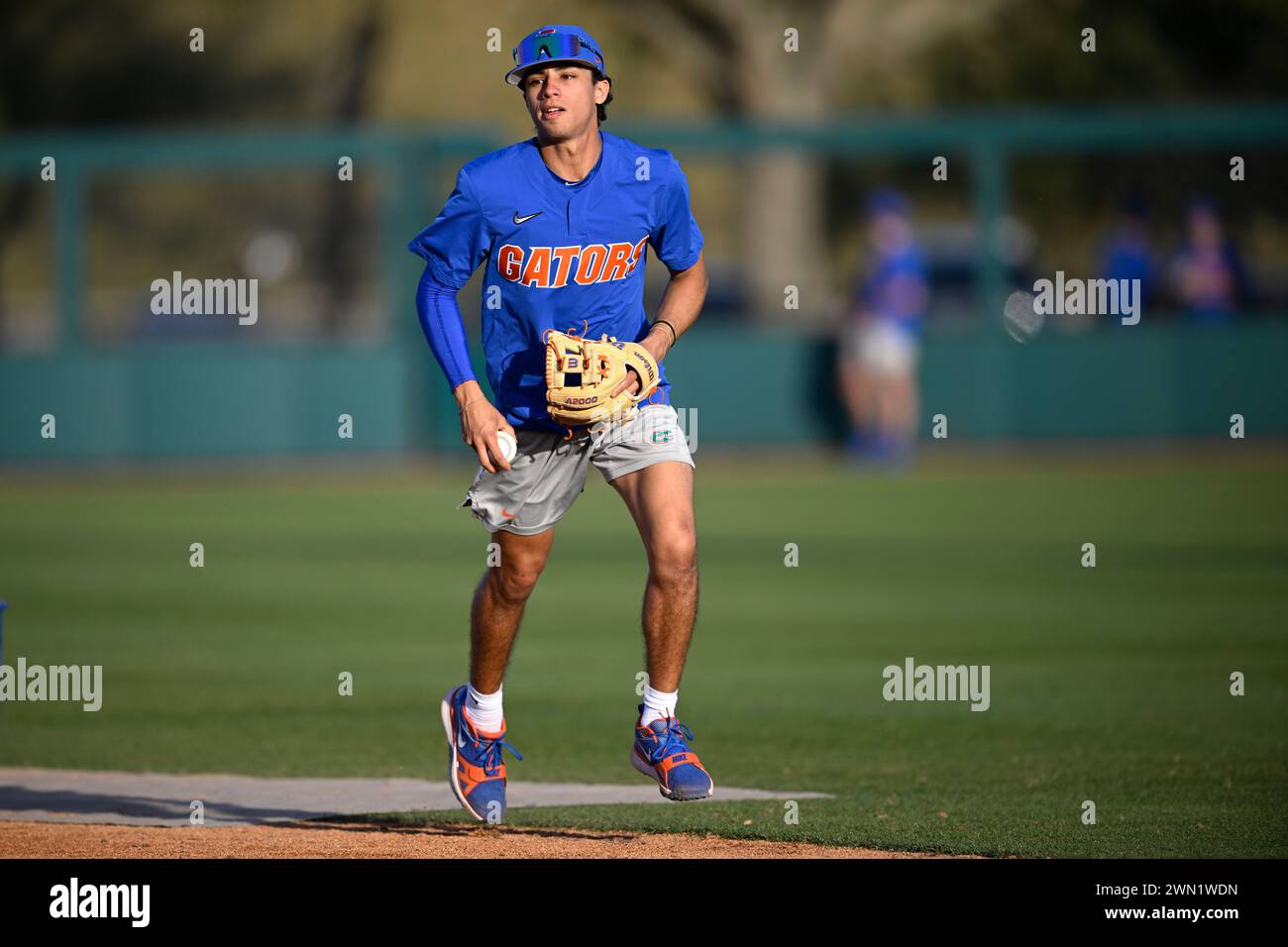Florida's Armando Albert (44) before an NCAA college baseball game ...