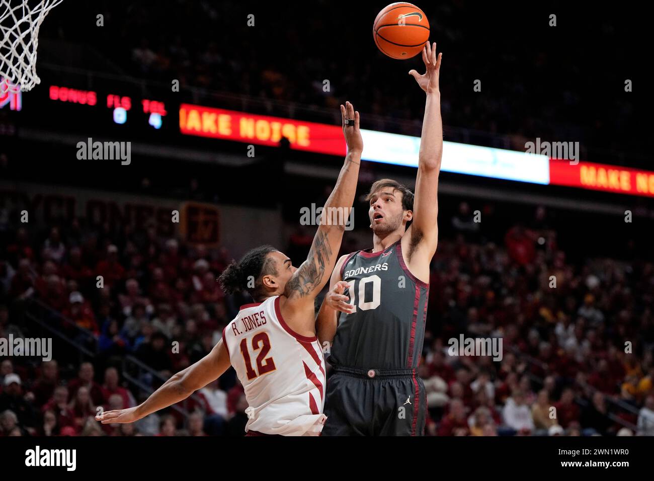 Oklahoma forward Sam Godwin (10) shoots over Iowa State forward Robert ...