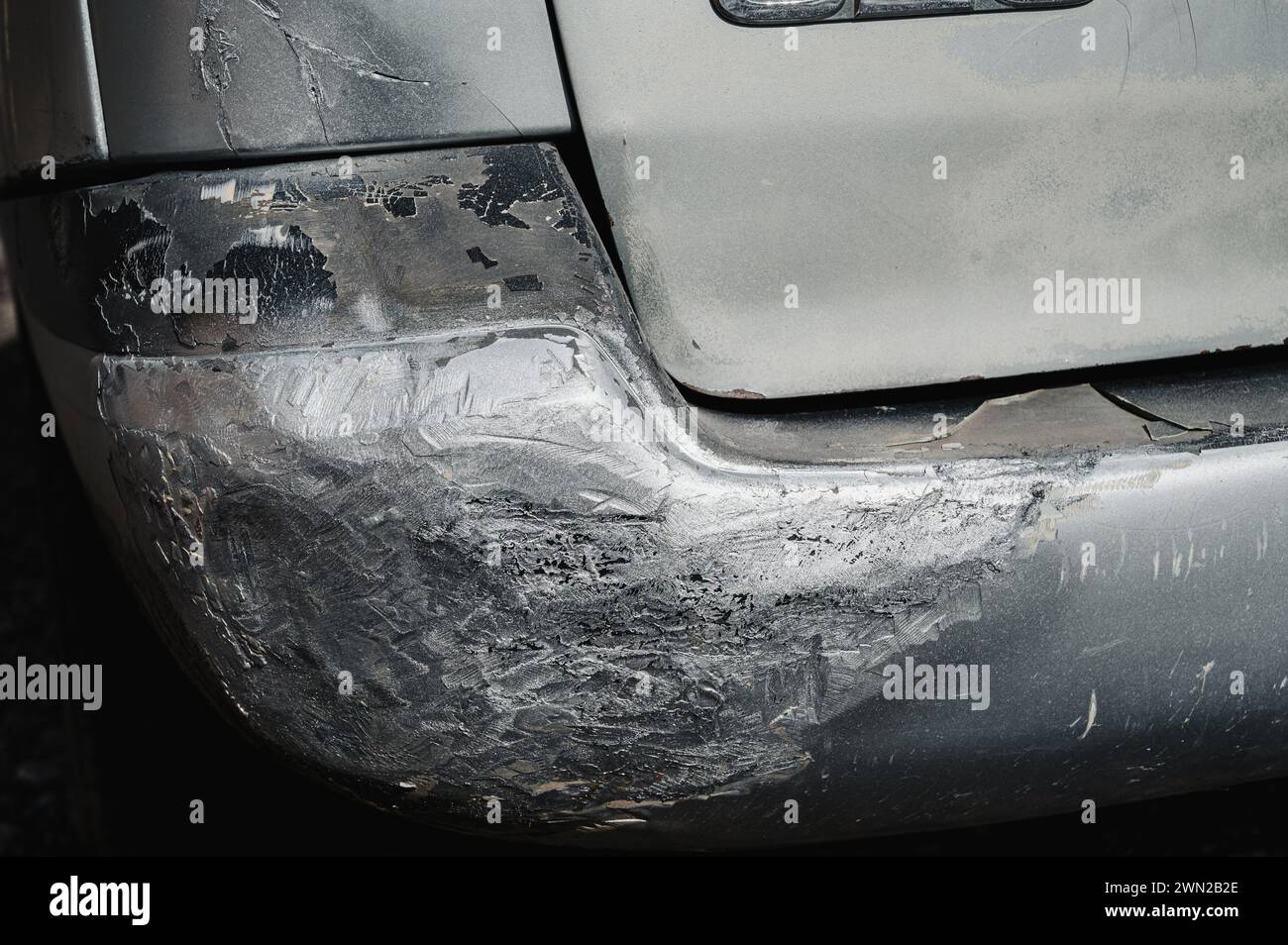 Bumper fracture hi-res stock photography and images - Alamy