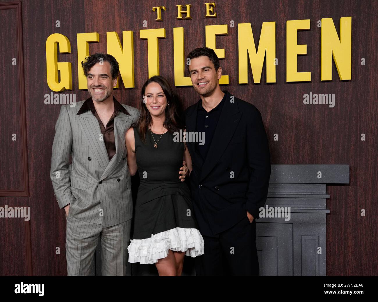 From Left Daniel Ings Kaya Scodelario And Theo James Cast Members In