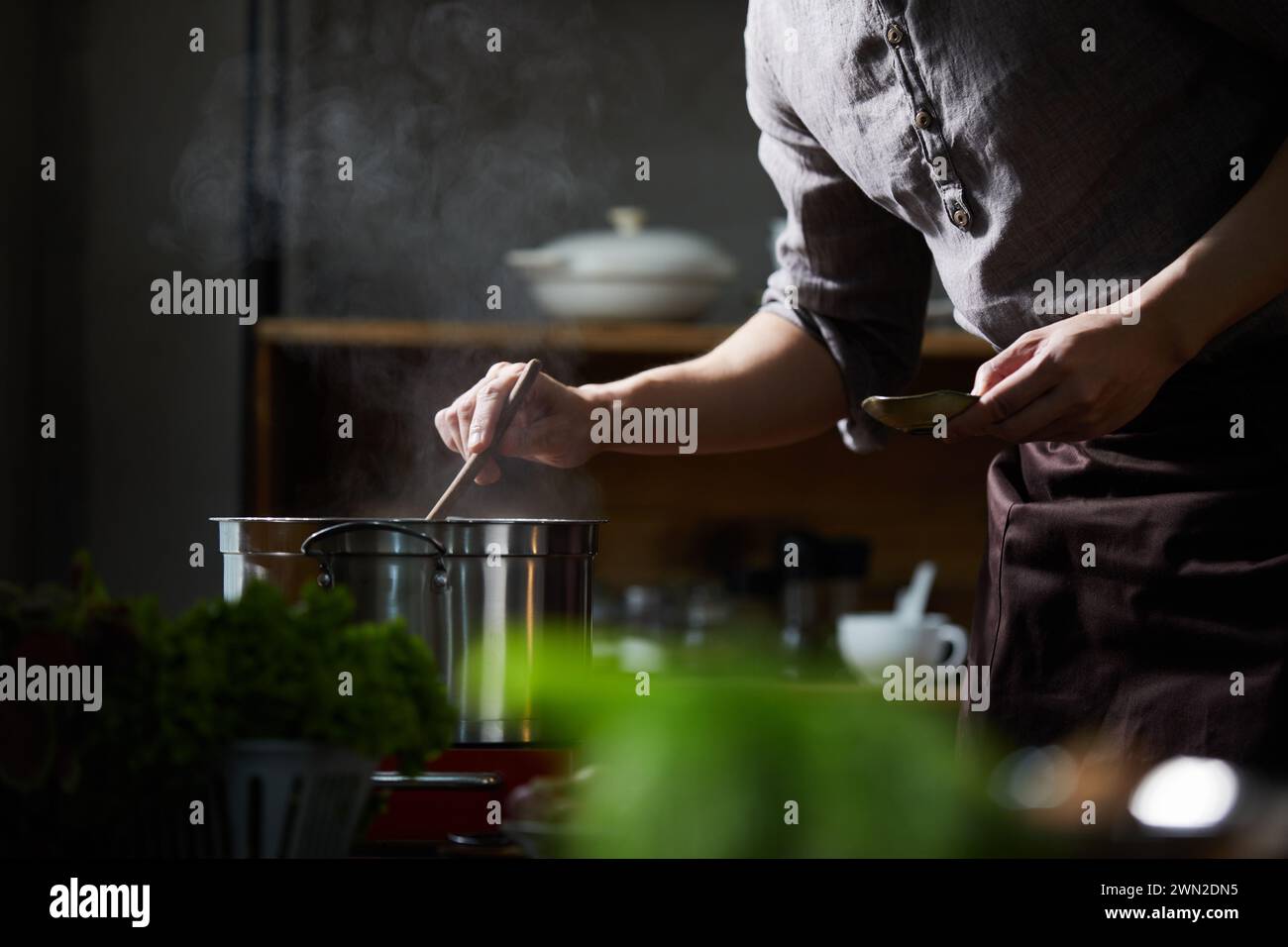 Close up chef cooking main hi-res stock photography and images - Alamy