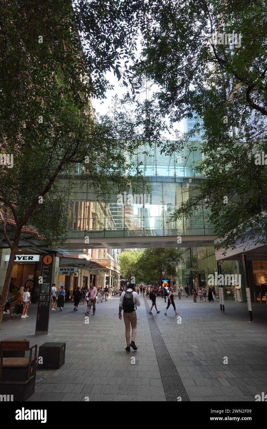 The Westfield Sydney Shopping Centre located on Market Street in Sydney ...
