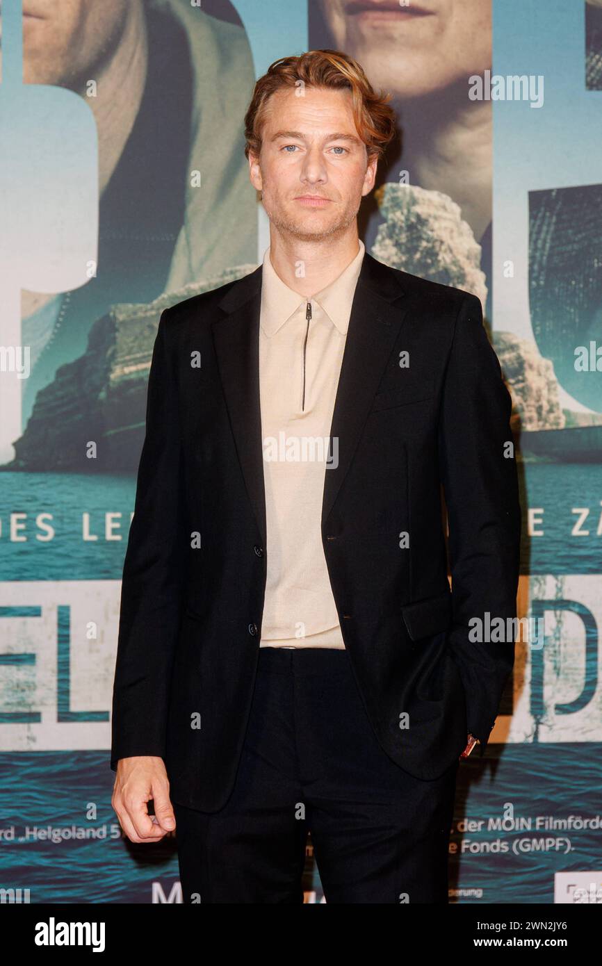 Premiere - Sky Original Helgoland 513 Alexander Fehling bei der SKY ...