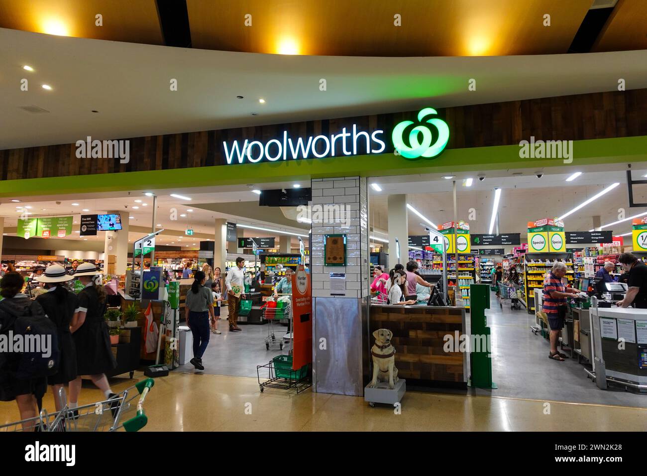 Woolworths store australia hi-res stock photography and images - Alamy