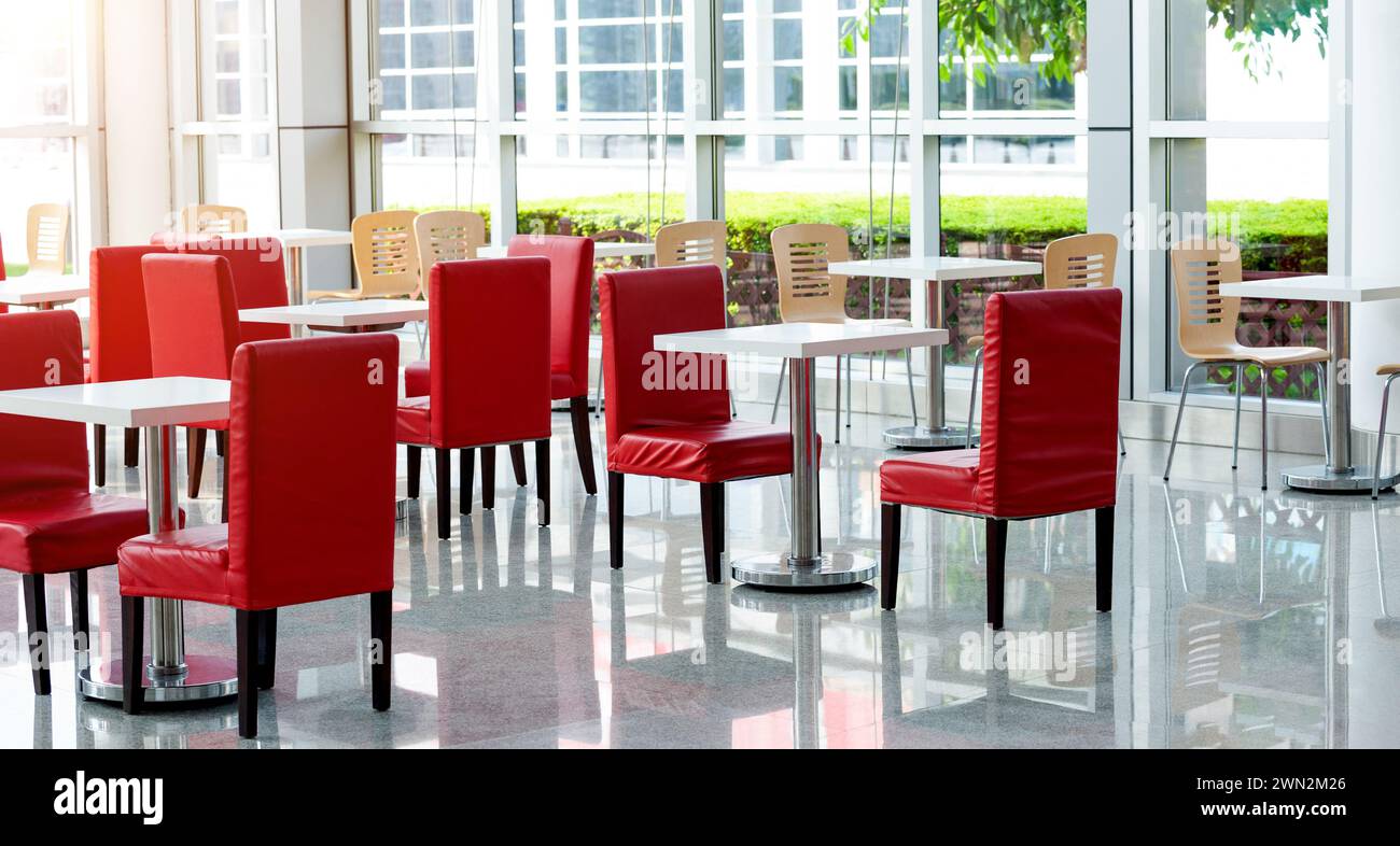 Office bar red hi-res stock photography and images - Alamy