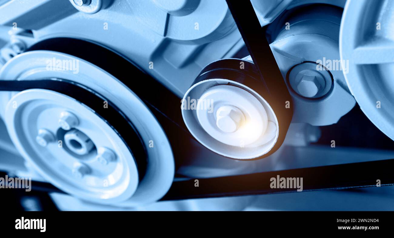 Powerful engine of the sailboat Stock Photo - Alamy