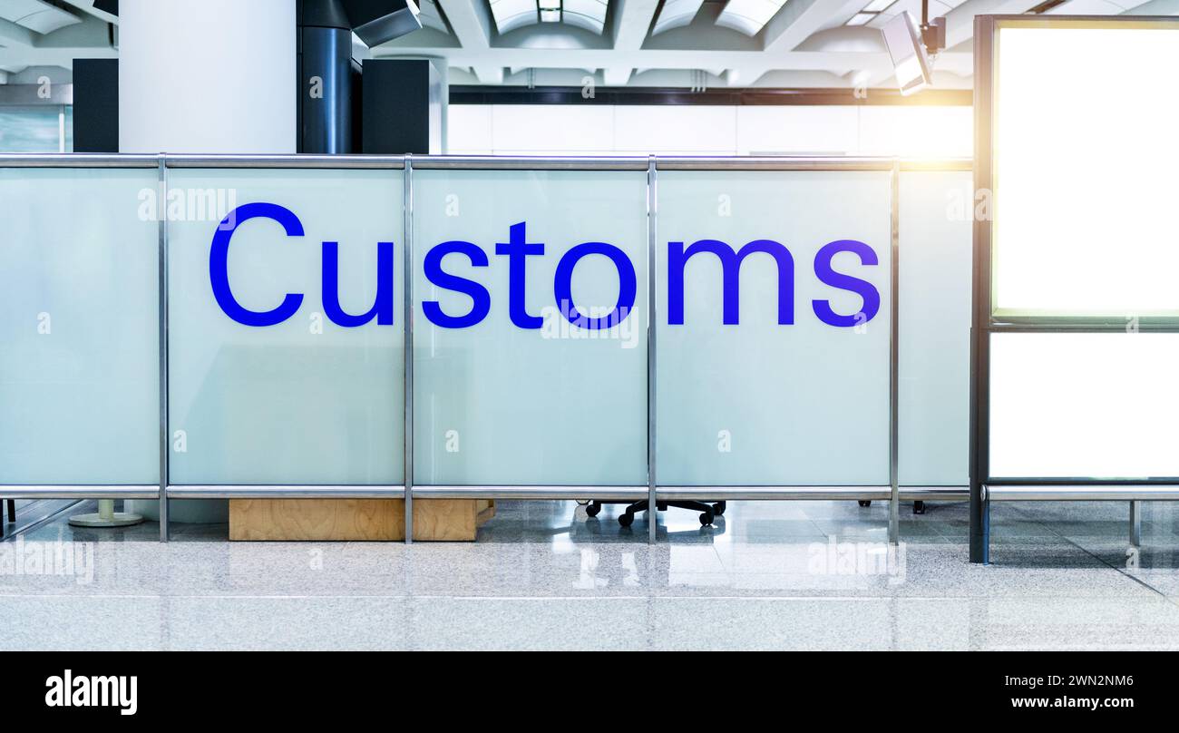 Airport customs declare sign at international terminal Stock Photo - Alamy