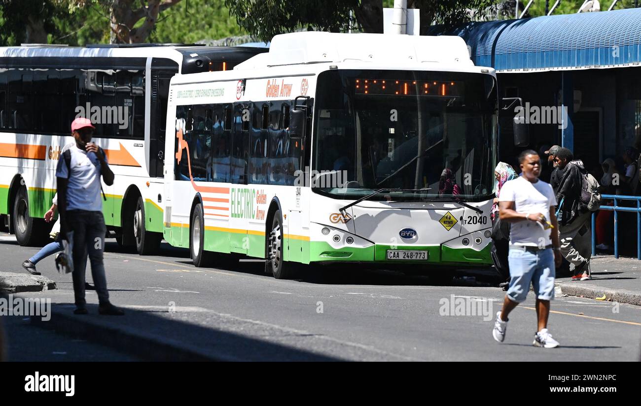 Electric bus china 2024 hi-res stock photography and images - Alamy