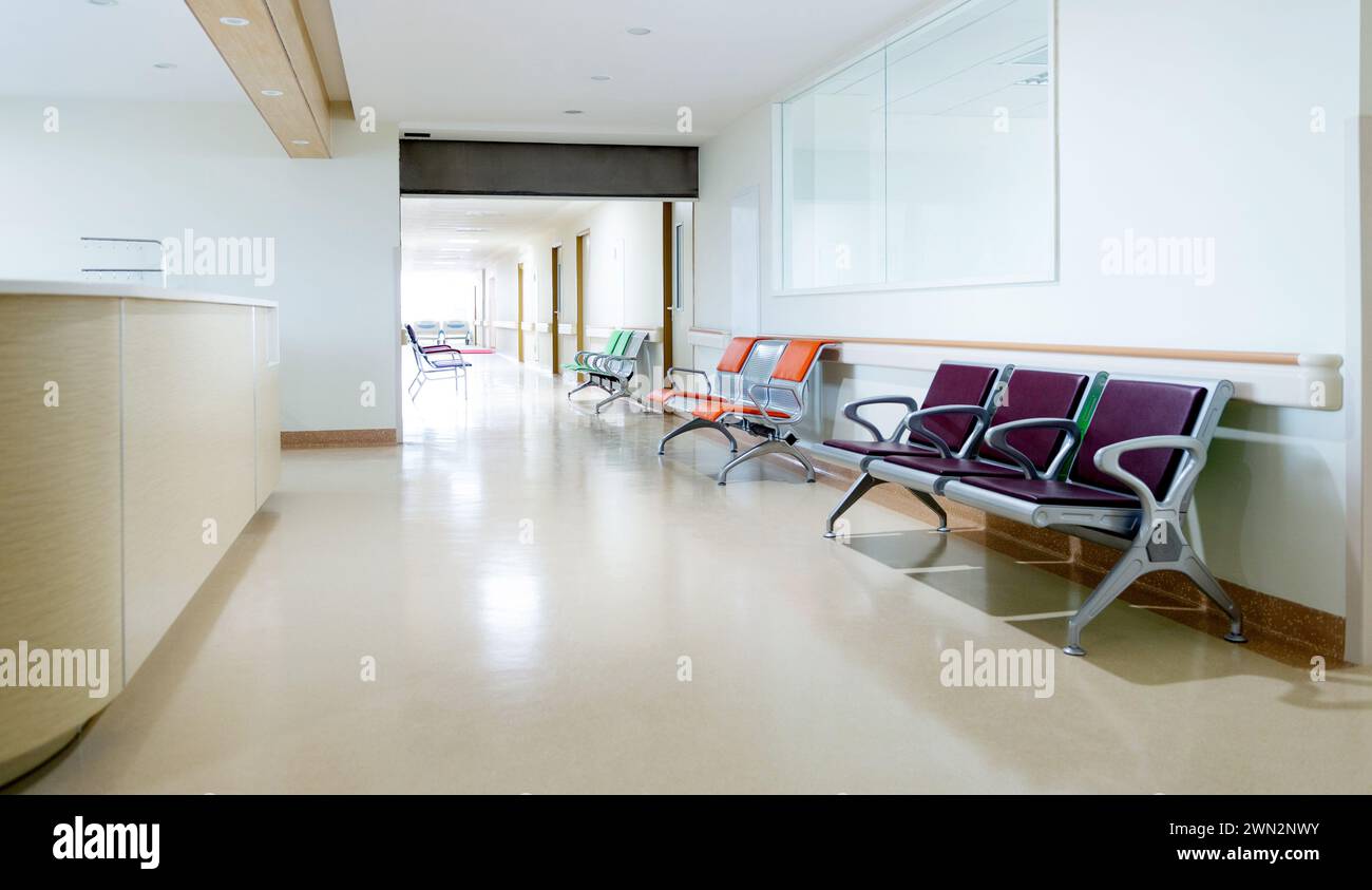 Nurses station hi-res stock photography and images - Alamy