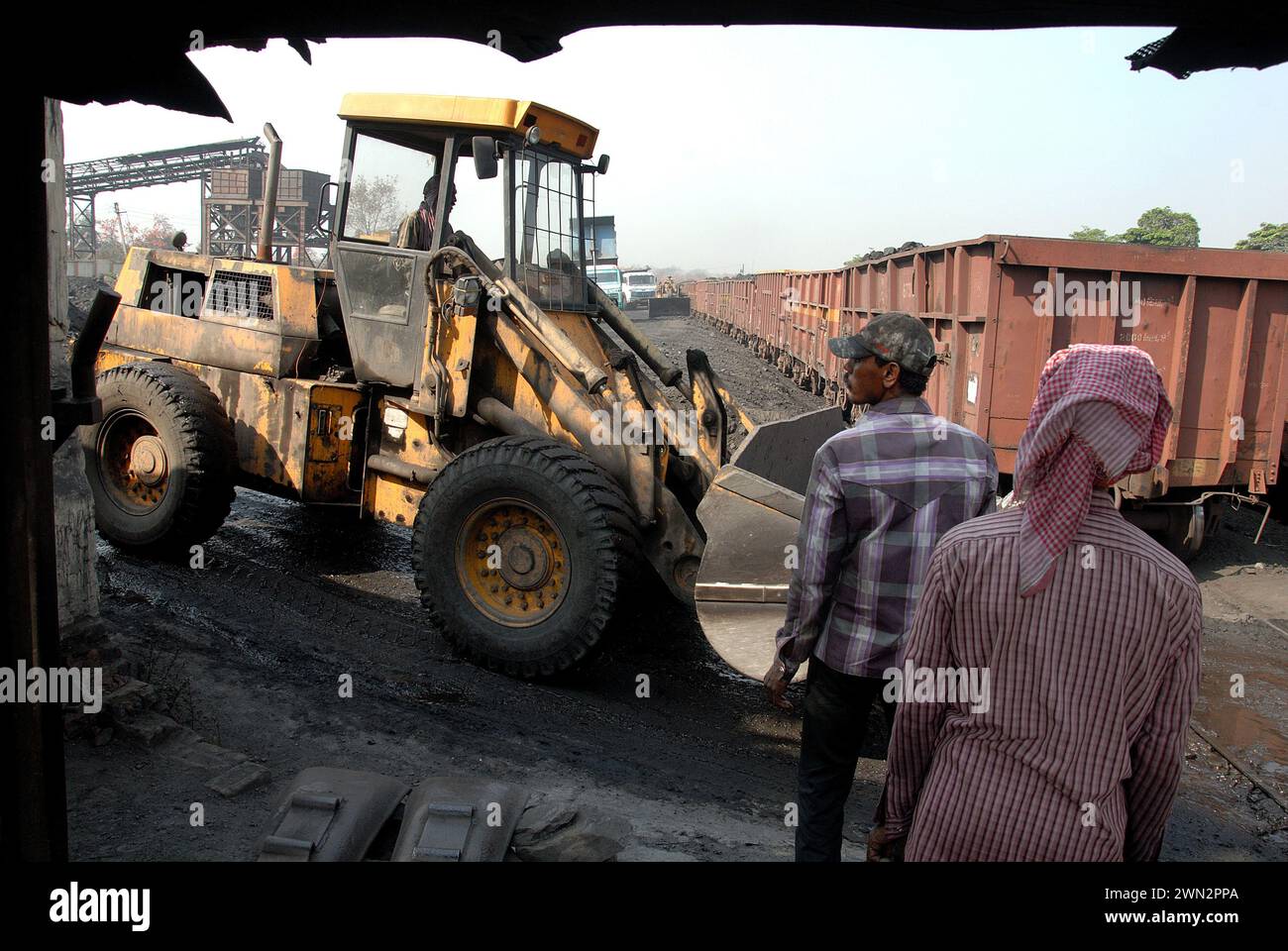 Coal mines tunnels hi-res stock photography and images - Alamy