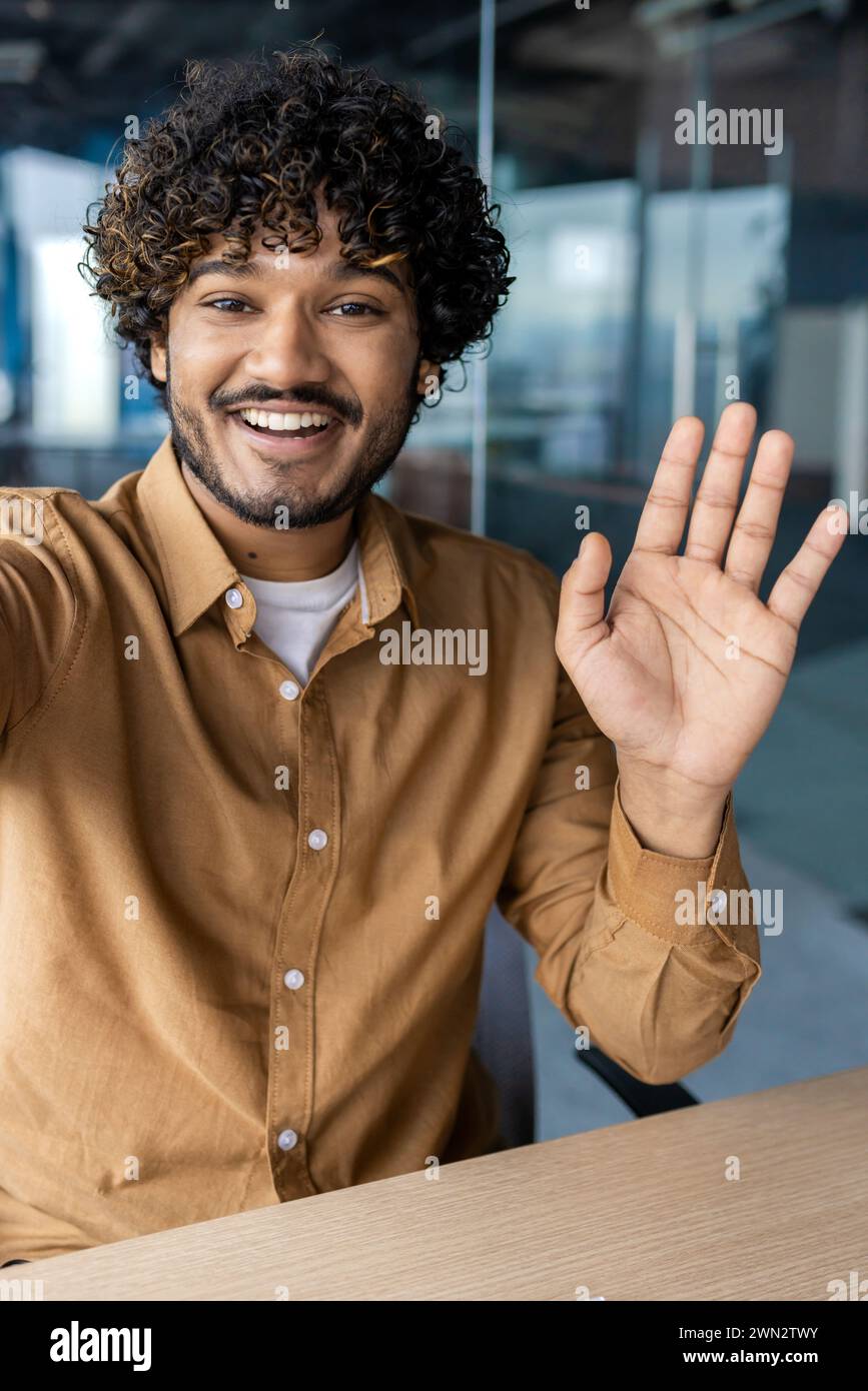Face frontal man hi-res stock photography and images - Alamy