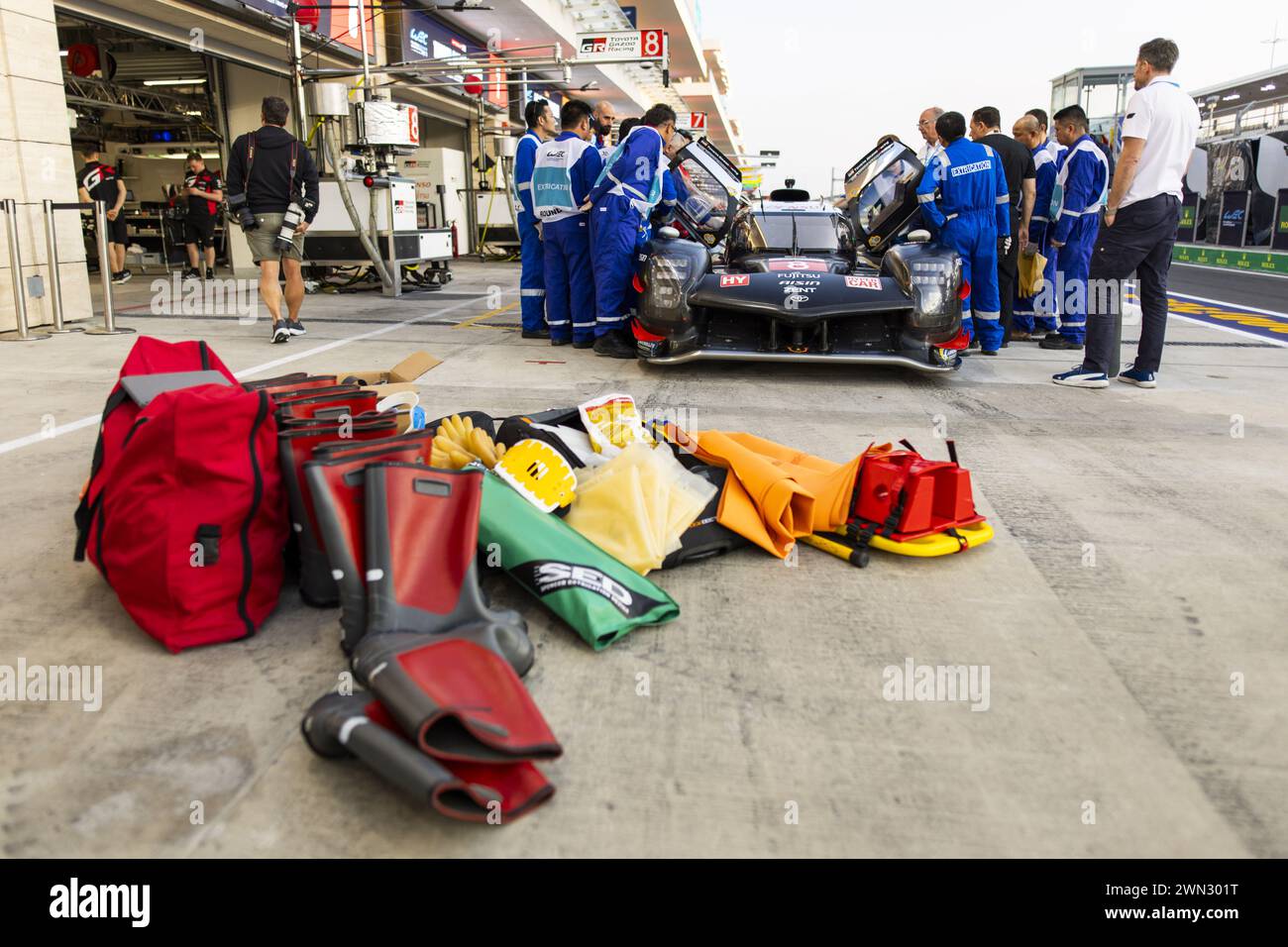 Toyota Gazoo Racing, Toyota GR010 - Hybrid #08, Hypercar, extraction ...