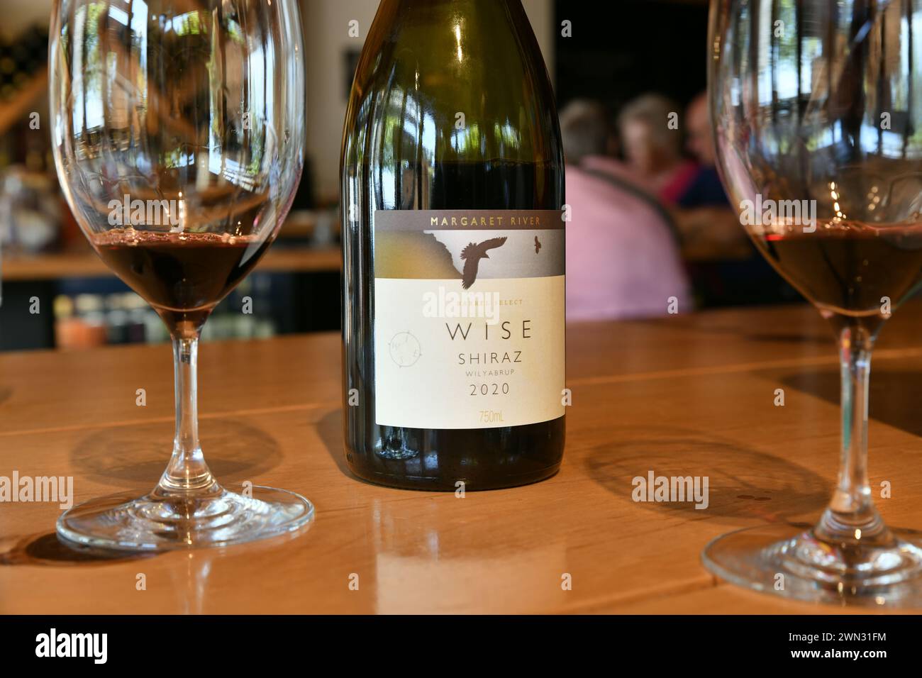 Wine label shiraz hi-res stock photography and images - Alamy