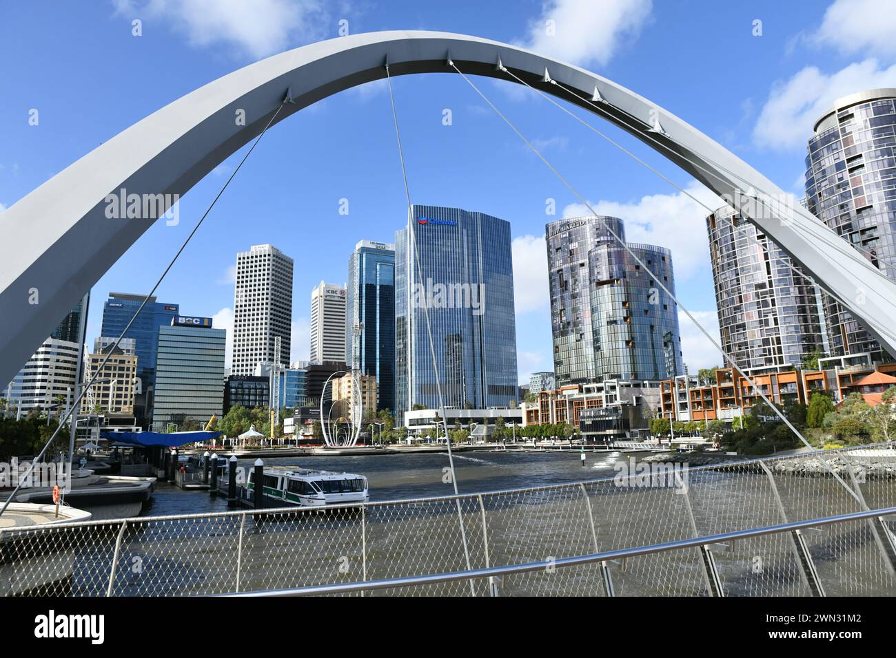 Perth elizabeth quay park hi-res stock photography and images - Alamy