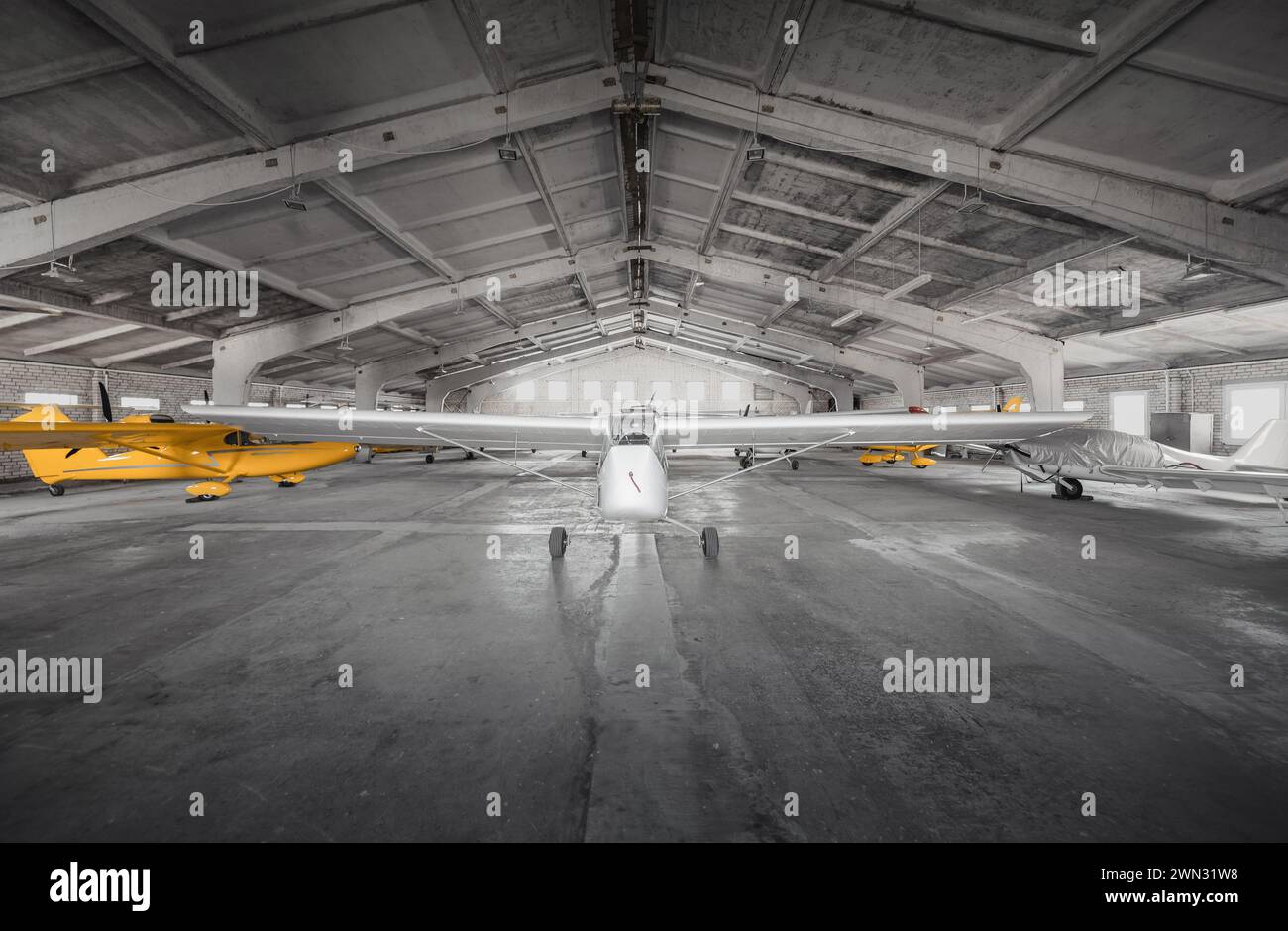 General aviation airplane hi-res stock photography and images - Alamy