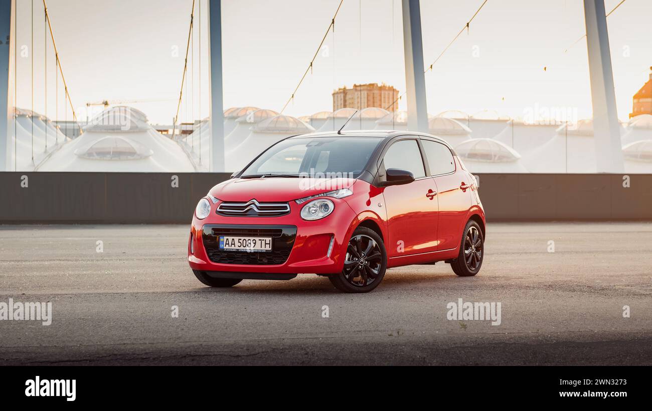 Three level architecture hi-res stock photography and images - Alamy