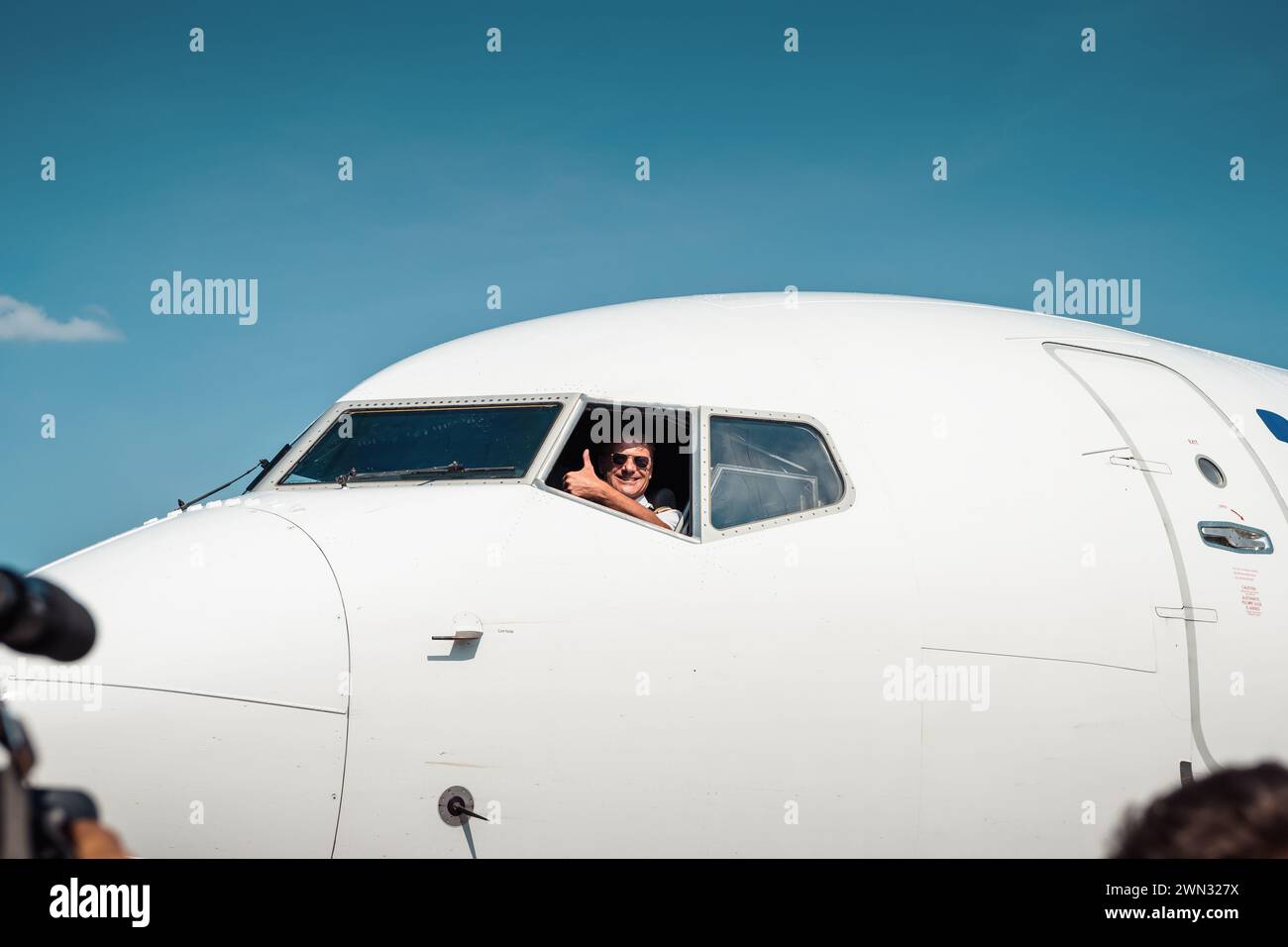 Kyiv airport ryanair hi-res stock photography and images - Alamy