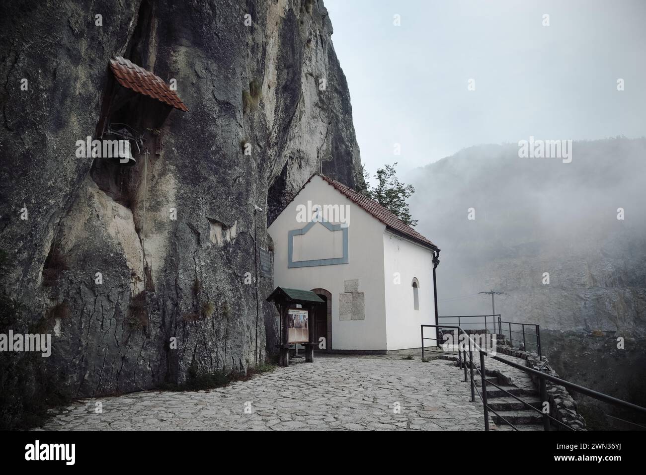 the small "Adzijina" Church hide the entrance to the Hadzi-Prodan Cave ...