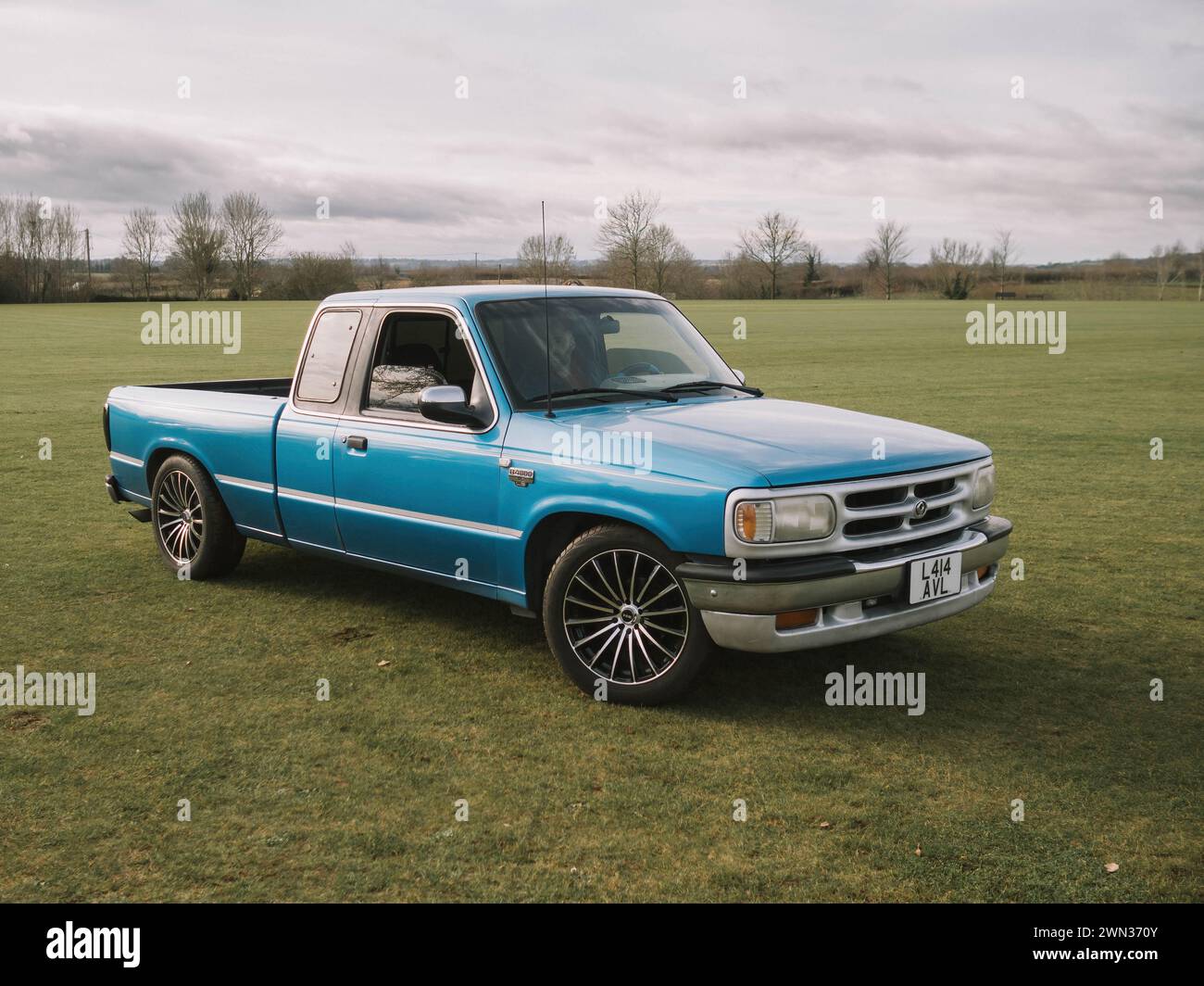 Mazda b4000 hi-res stock photography and images - Alamy