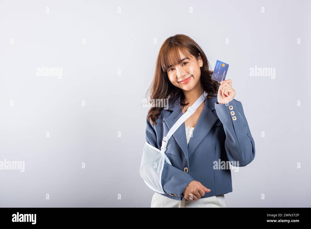Despite broken wrist hi-res stock photography and images - Alamy