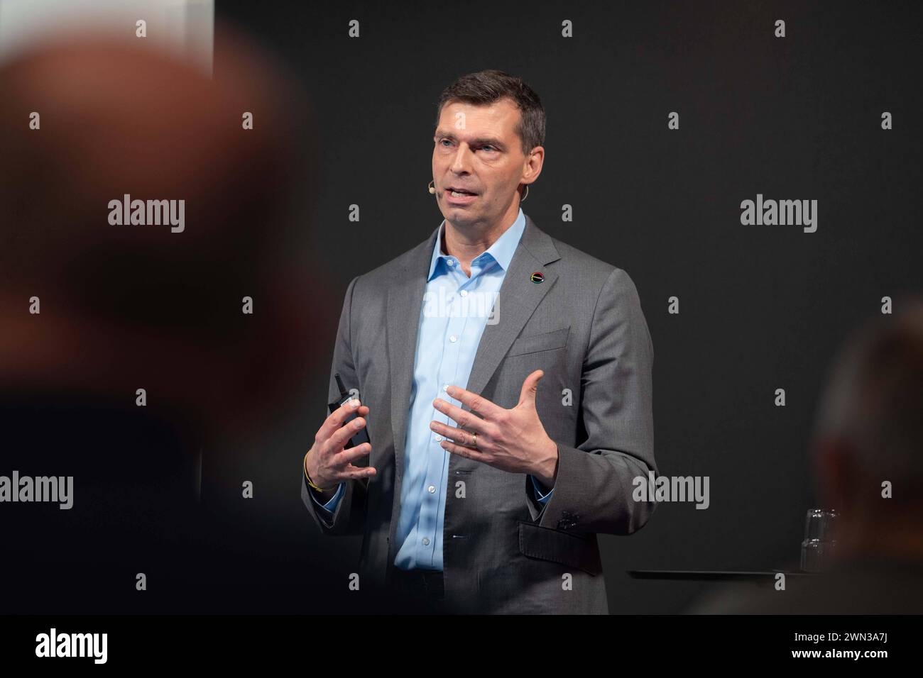 Dr. Markus STEILEMANN, Vorstandsvorsitzender, CEO, bei seiner Rede Bilanzpressekonferenz der ...