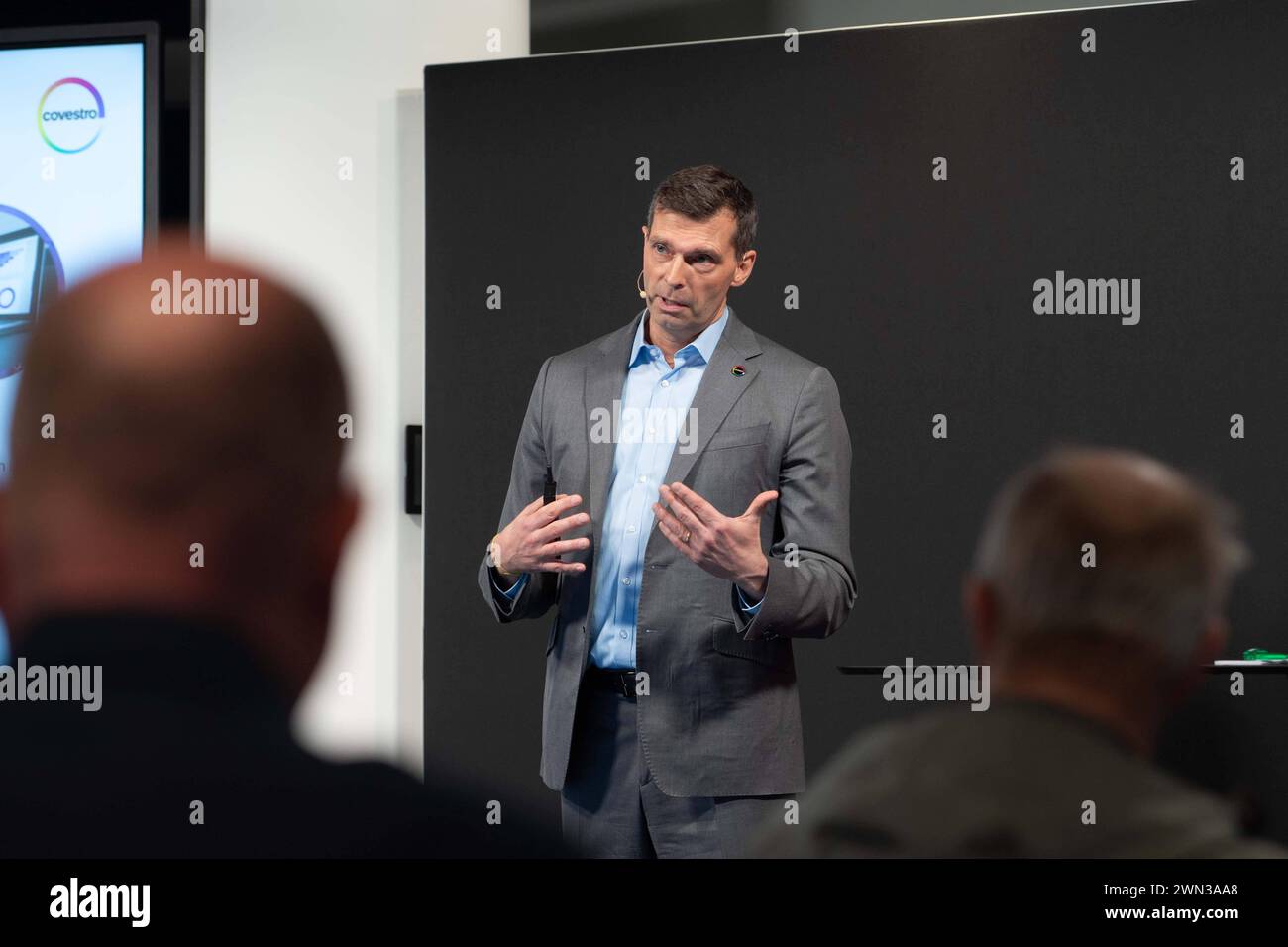 Dr. Markus STEILEMANN, Vorstandsvorsitzender, CEO, bei seiner Rede Bilanzpressekonferenz der ...