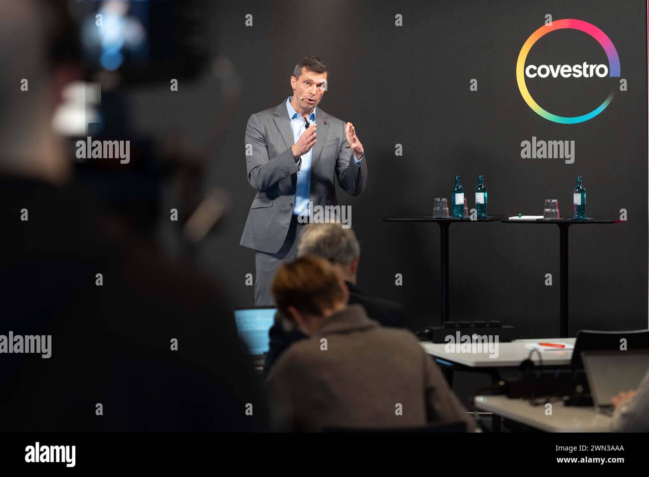 Dr. Markus STEILEMANN, Vorstandsvorsitzender, CEO, bei seiner Rede Bilanzpressekonferenz der ...