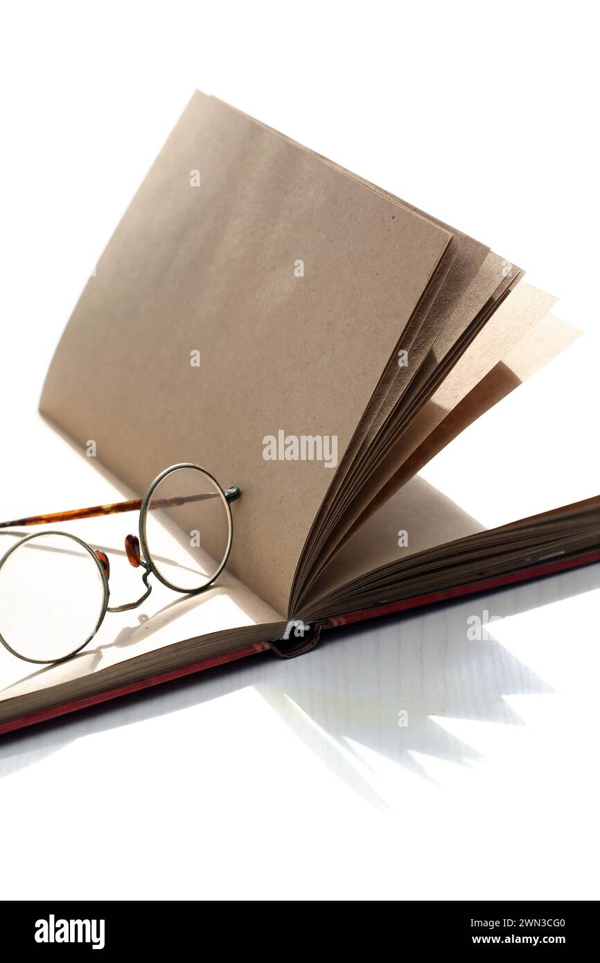 Vintage still life open Cut Out Stock Images & Pictures - Alamy