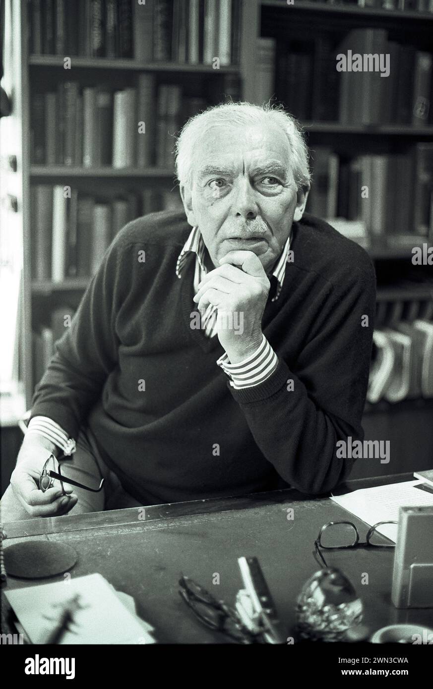 Frank muir hi-res stock photography and images - Alamy