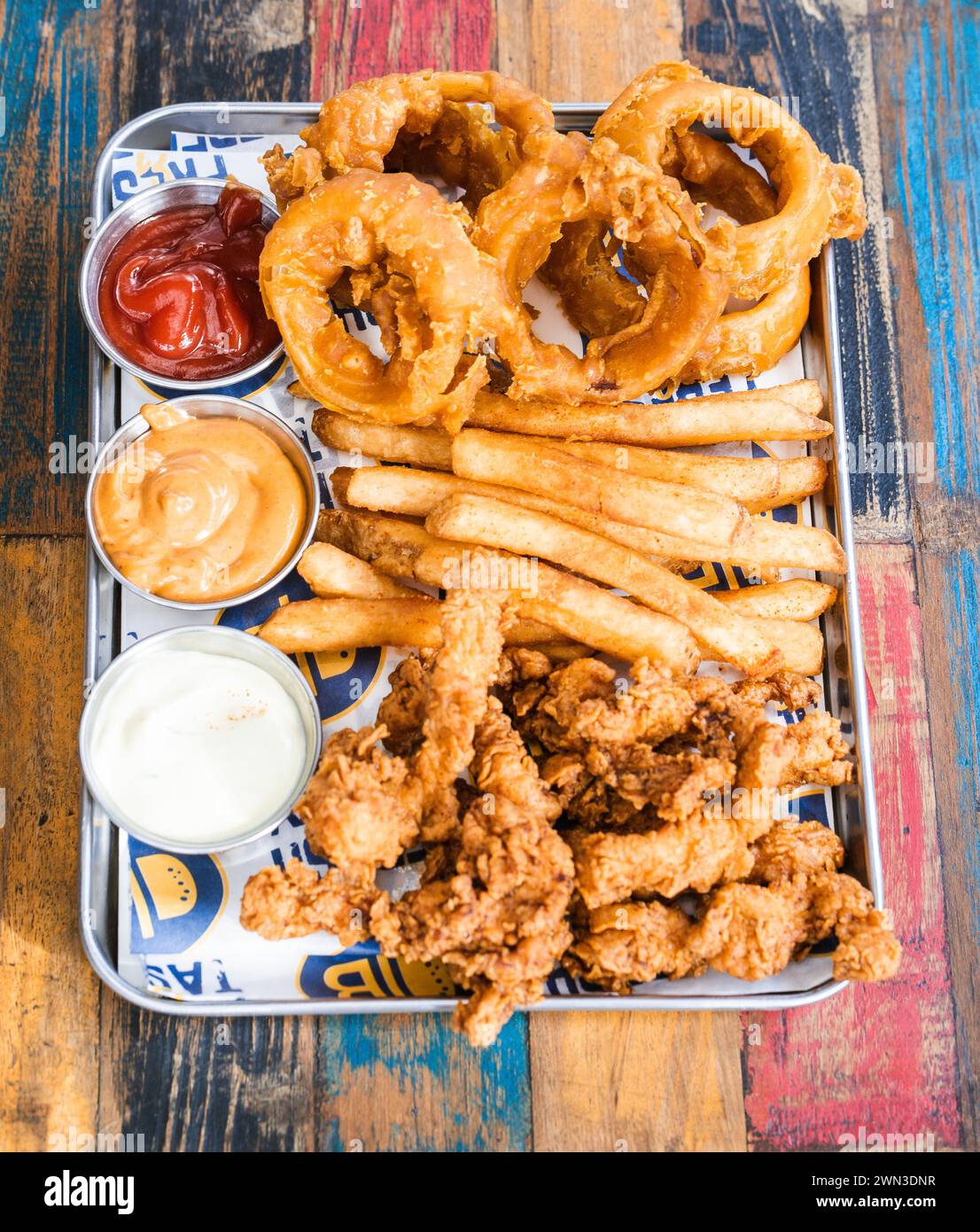 Calamari fritters hi-res stock photography and images - Alamy