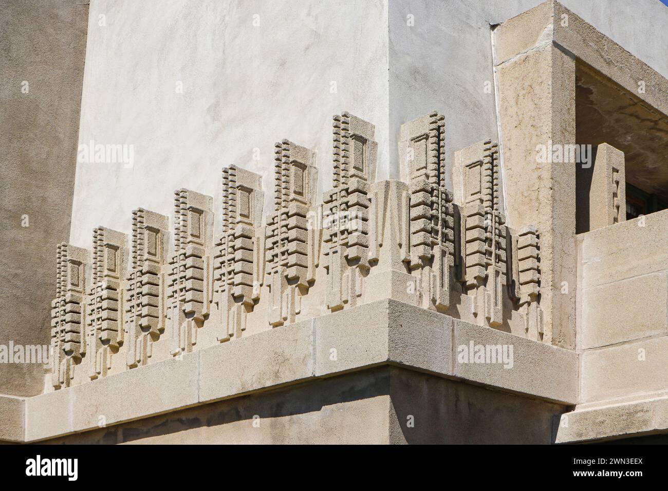hollyhock house by architect frank lloyd wright, barnsdall art park ...