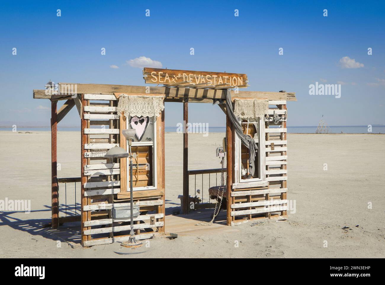 Salton beach hi-res stock photography and images - Alamy