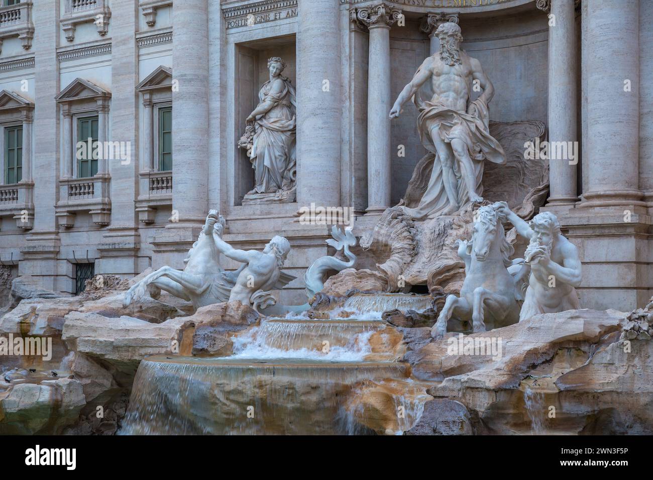 Heritage architectural detail hi-res stock photography and images - Alamy