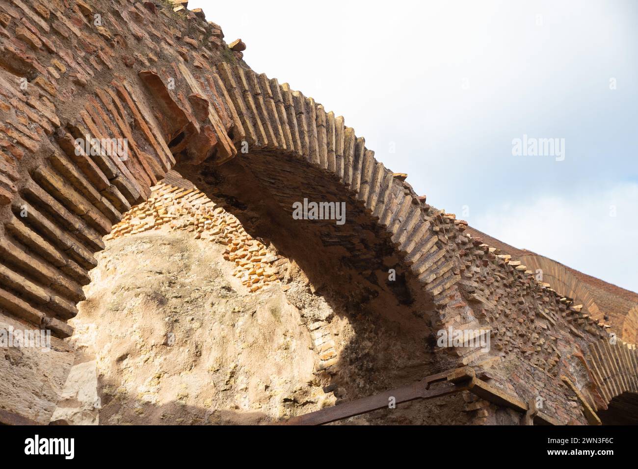 Colosseum column detail hi-res stock photography and images - Alamy