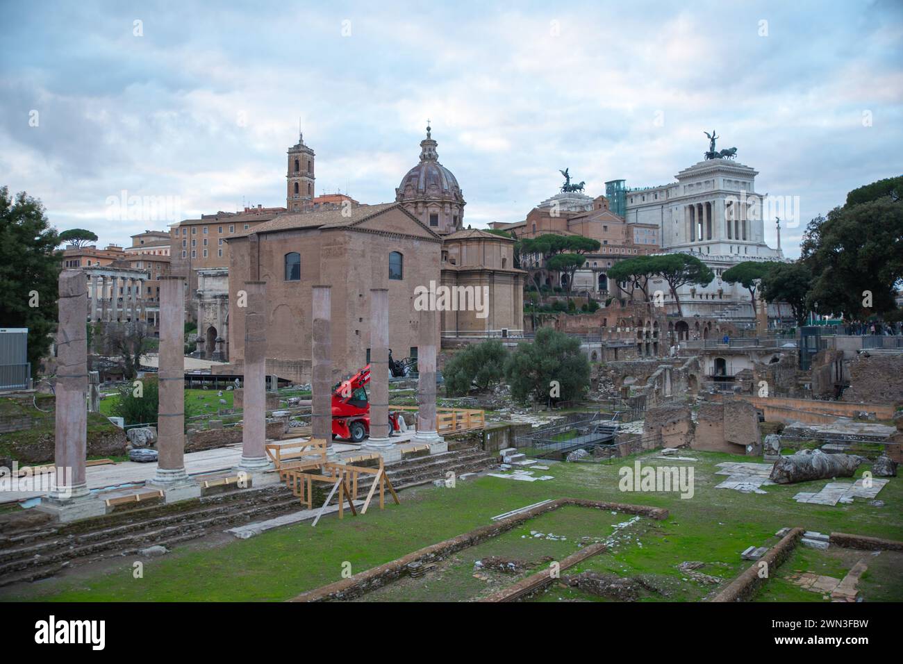 The ruins of the Roman Forum in Rome, Italy Stock Photo - Alamy