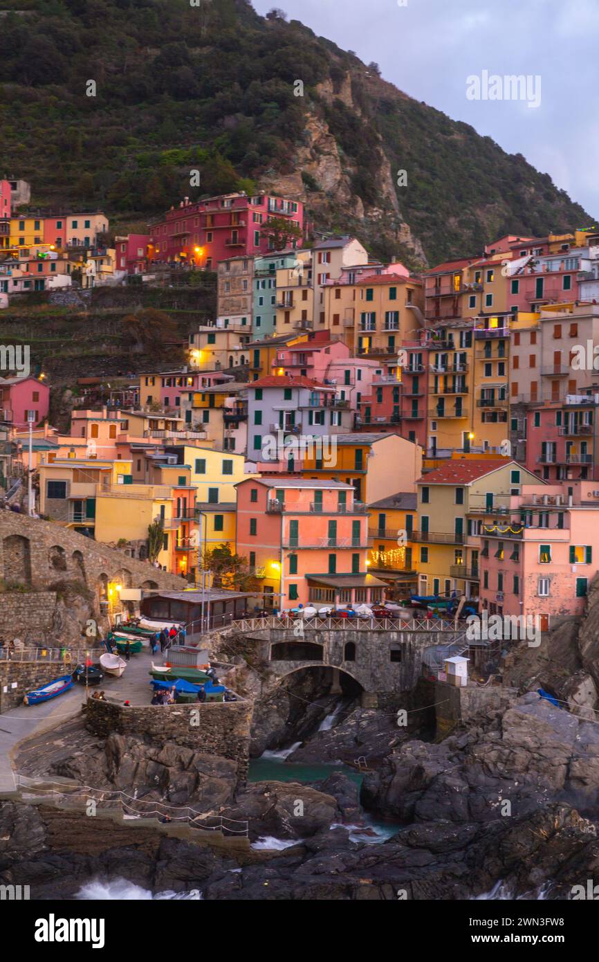 Italian coastal town manarola hi-res stock photography and images - Alamy