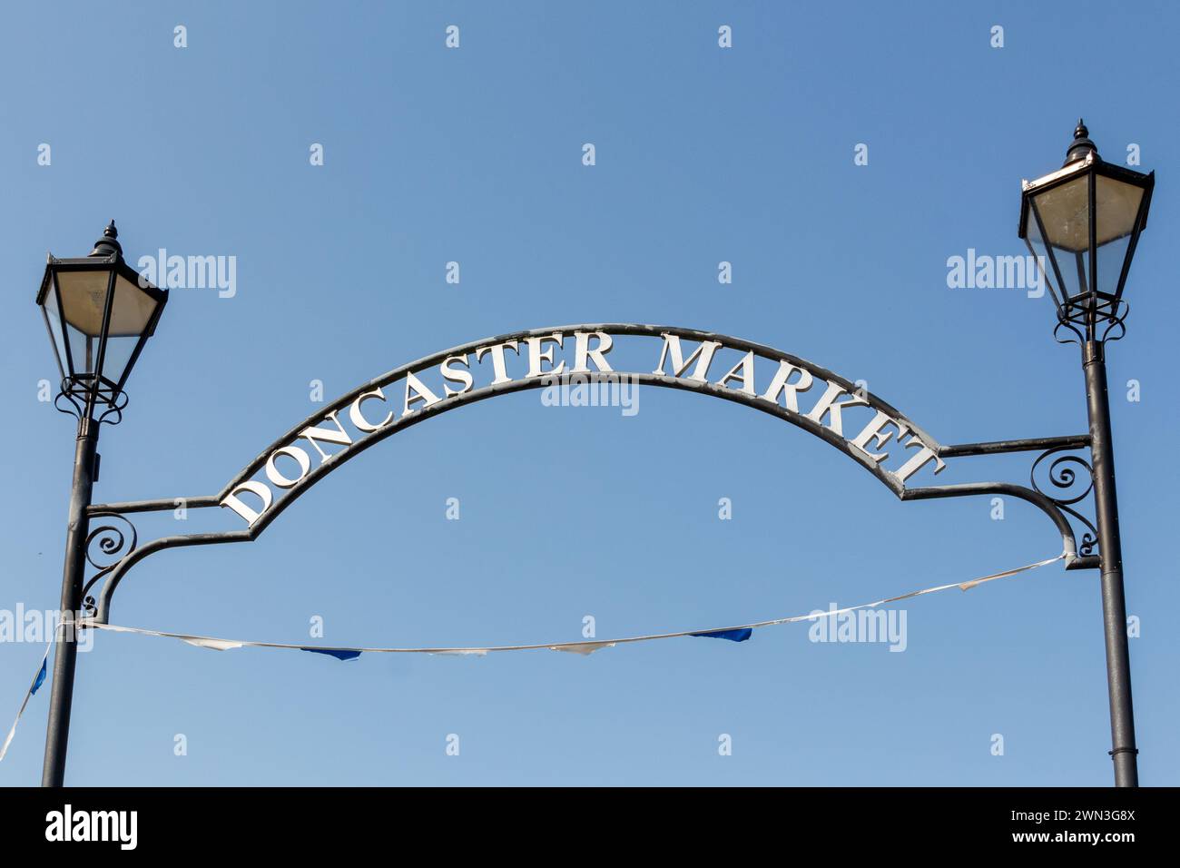 Doncaster market hi-res stock photography and images - Alamy