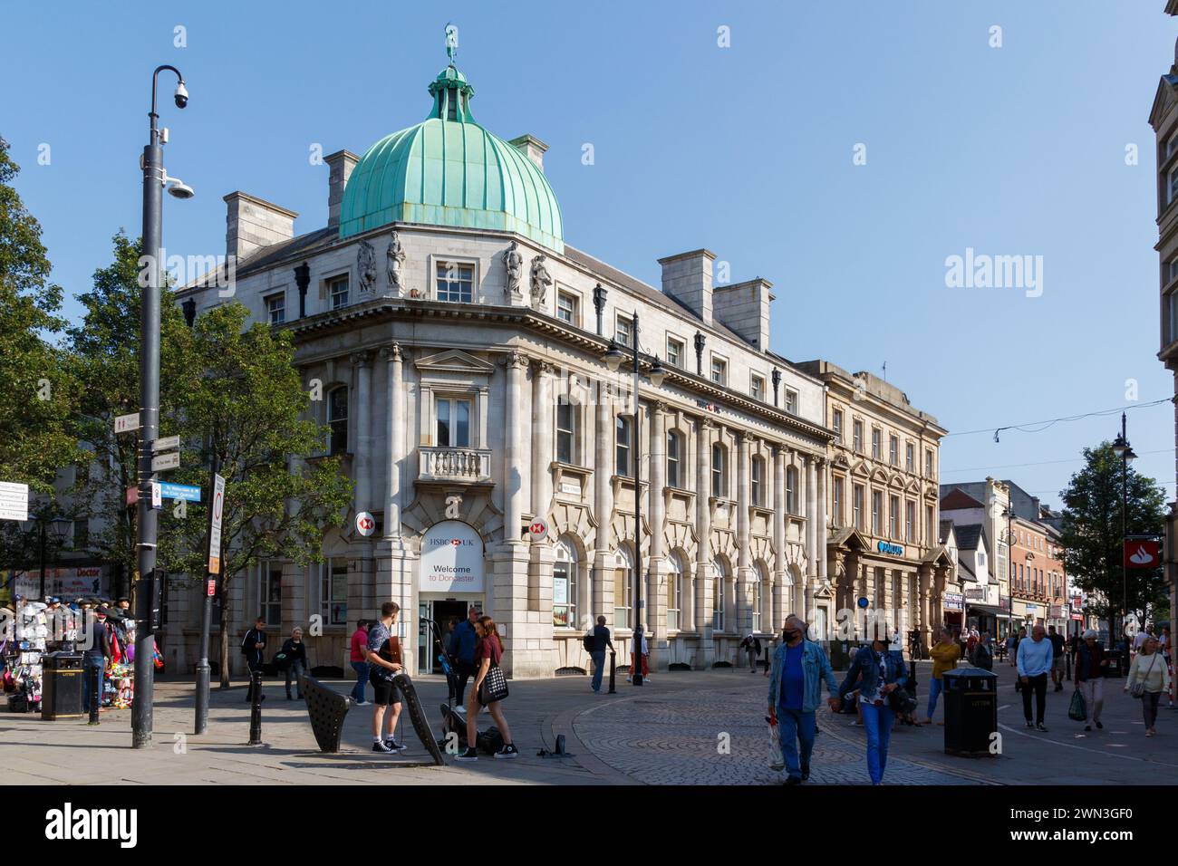 Doncaster high street hi-res stock photography and images - Alamy