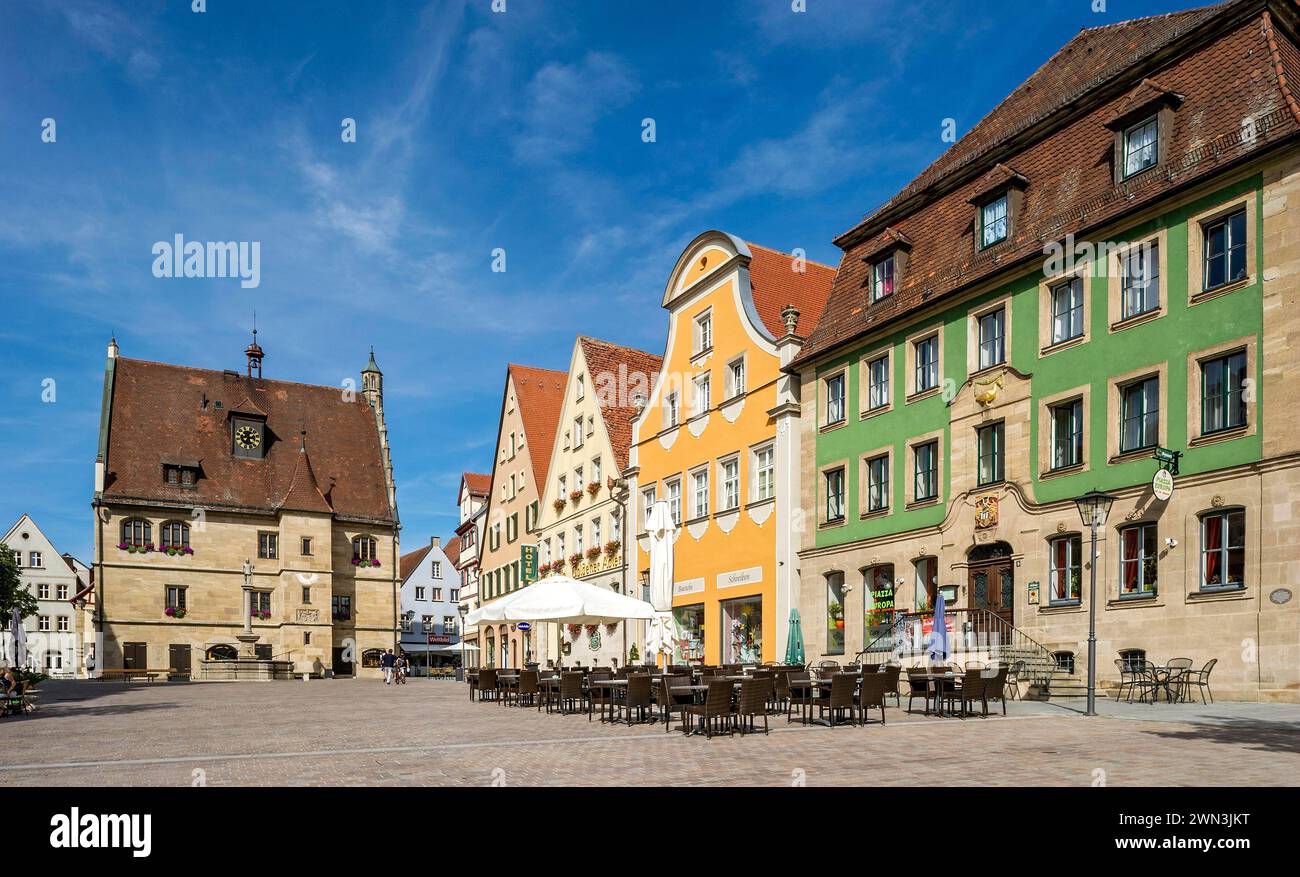 Old town hall, baroque town houses with Gasthof Zur Goldenen Gans ...