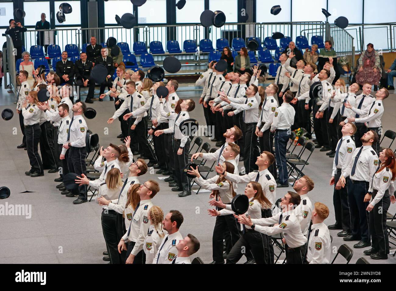 Aschersleben, Germany. 29th Feb, 2024. Newly appointed police officers ...