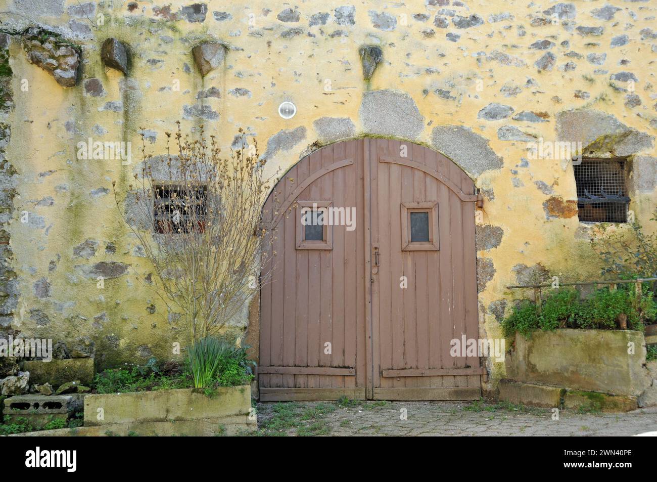 Confolens charente france hi-res stock photography and images - Alamy